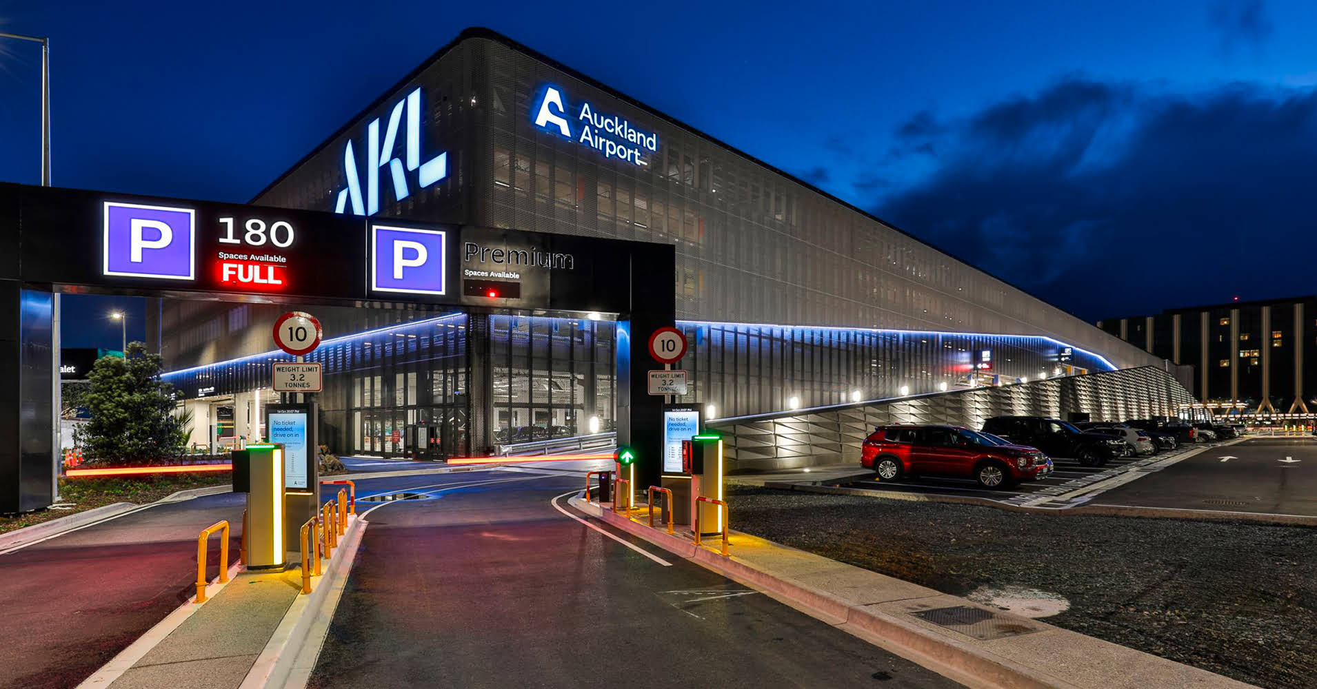 Kia Ora Auckland Airport and SKIDATA: Revolutionising Airport Parking